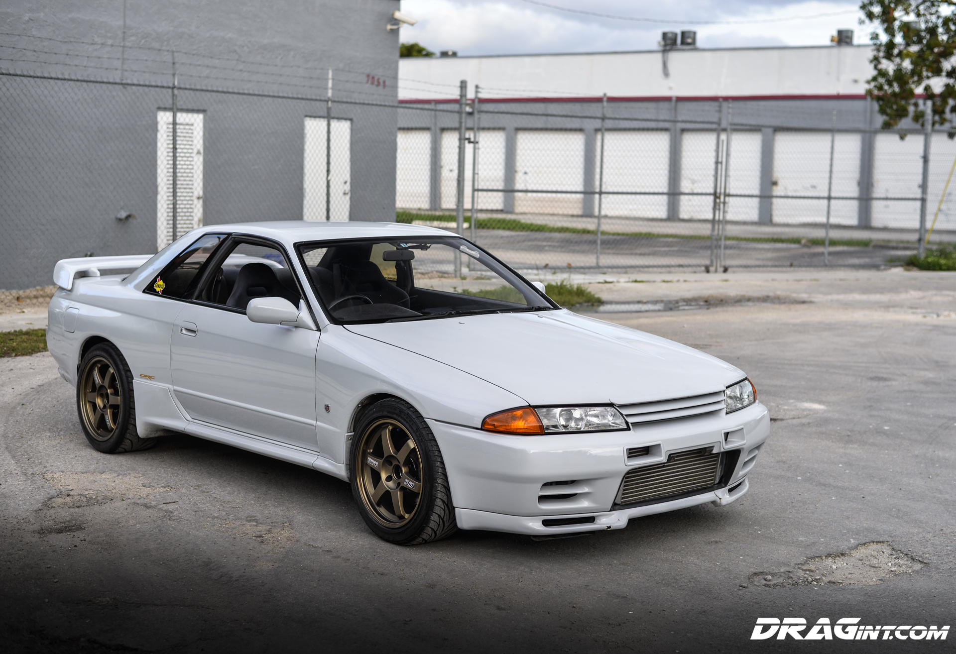 R32T88DRAGint05 – DRAGint.com