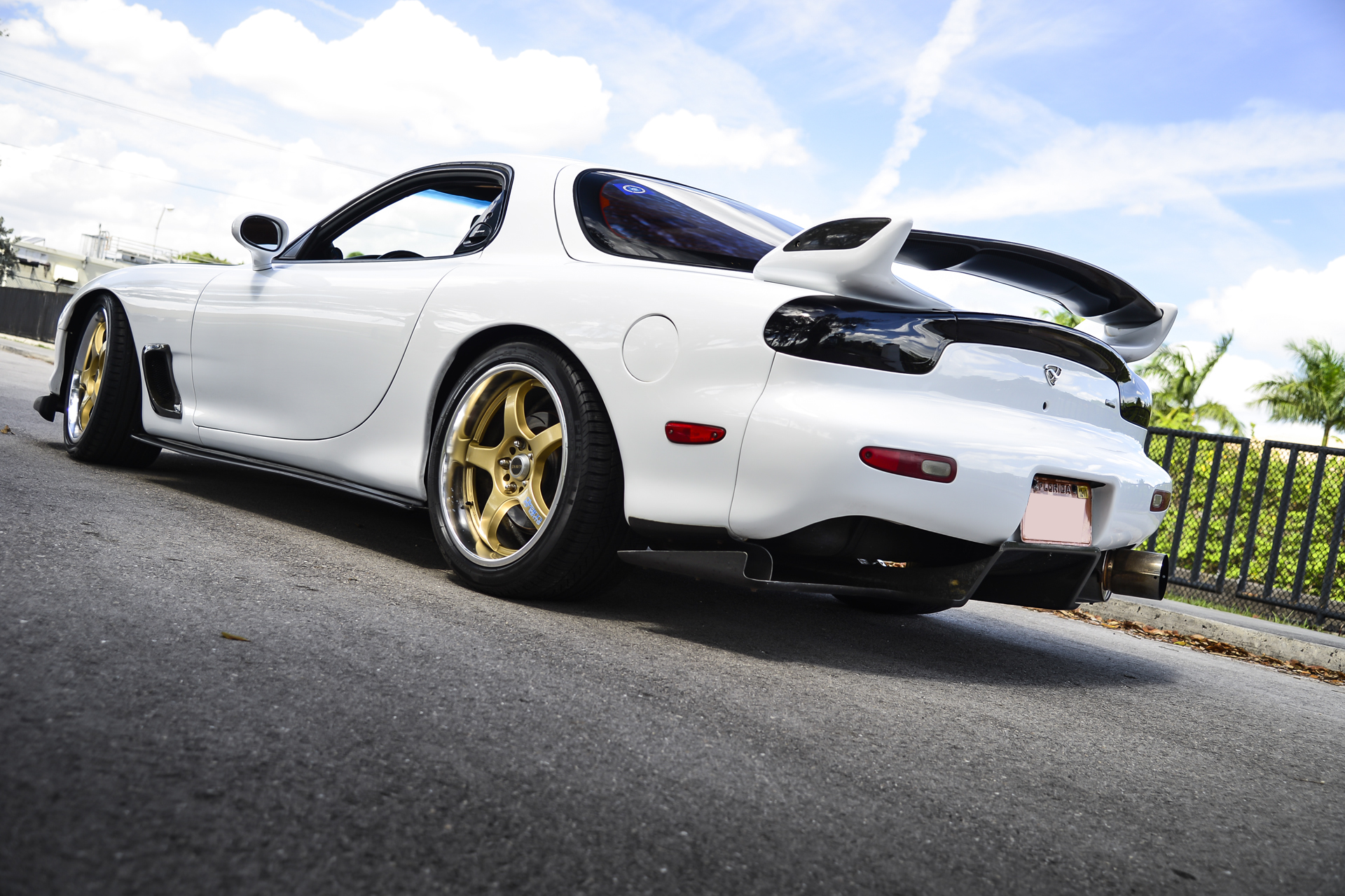 Mazda RX7 + Cosmo – DRAGint.com